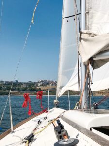 Sailing for Beginners: The Ultimate Guide to Getting Started - Sail Unbound