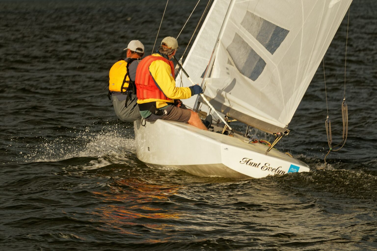Sailing for Beginners: The Ultimate Guide to Getting Started - Sail Unbound